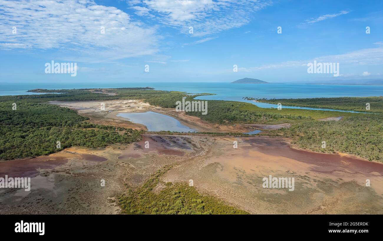 Salt pans and australia hi-res stock photography and images - Alamy