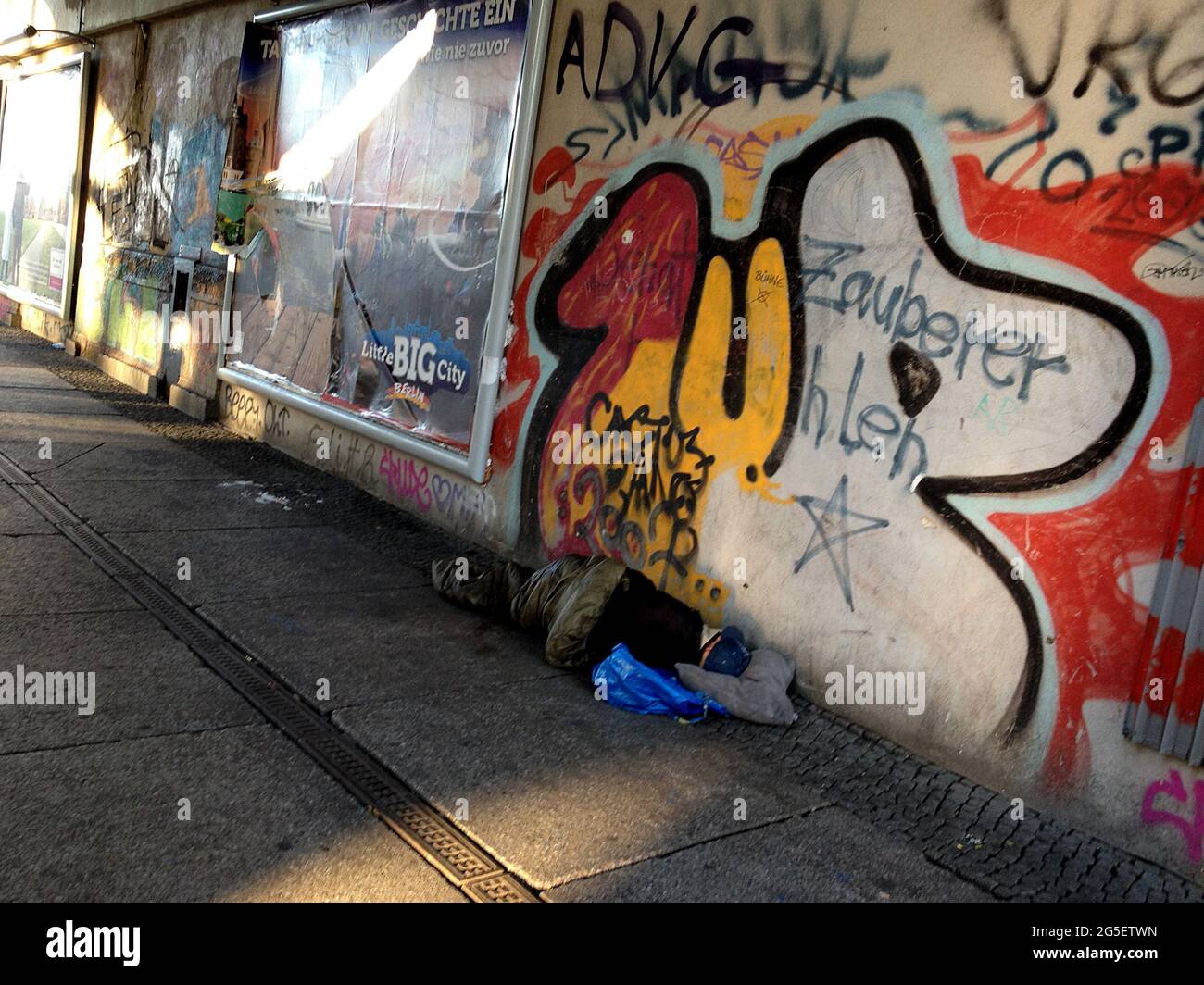 Homeless in belin hi-res stock photography and images - Alamy