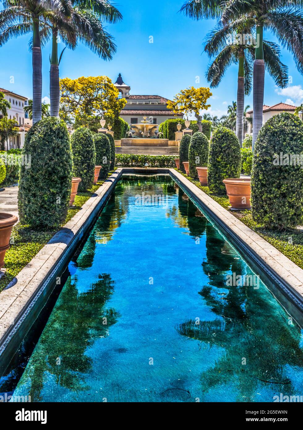 Addison mizner architecture hi-res stock photography and images - Alamy