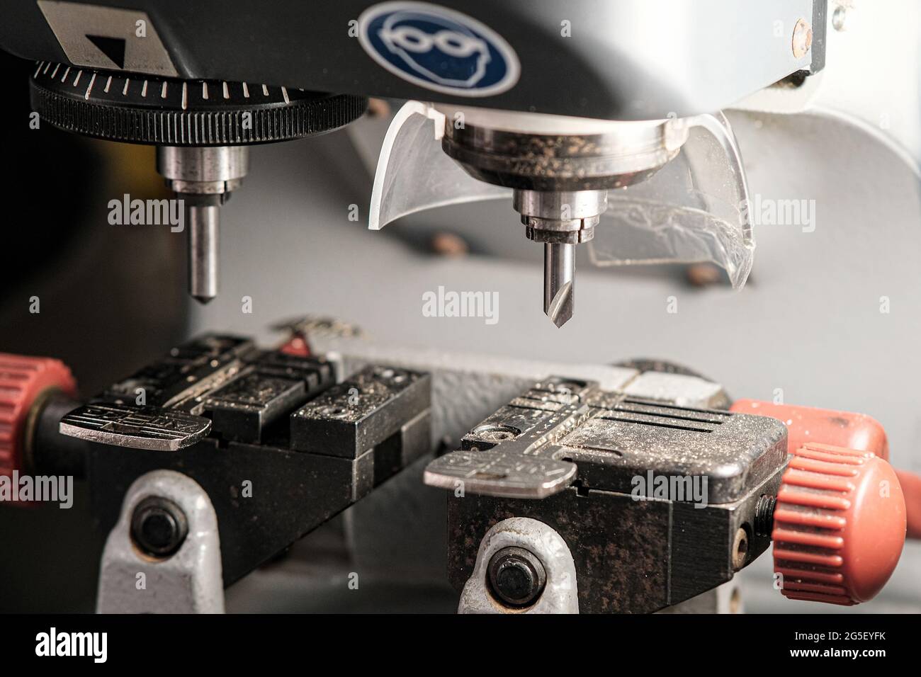 Duplicate key hi-res stock photography and images - Alamy