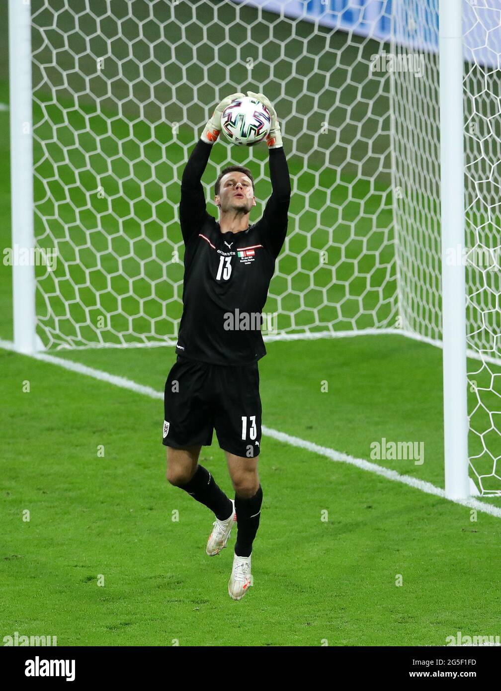 Soccer daniel bachmann hi-res stock photography and images - Alamy