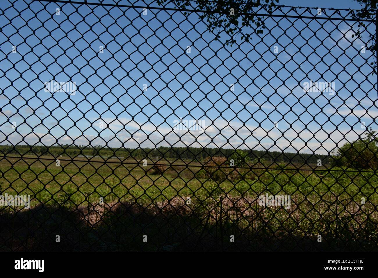 Air force military police personnel hi-res stock photography and images ...