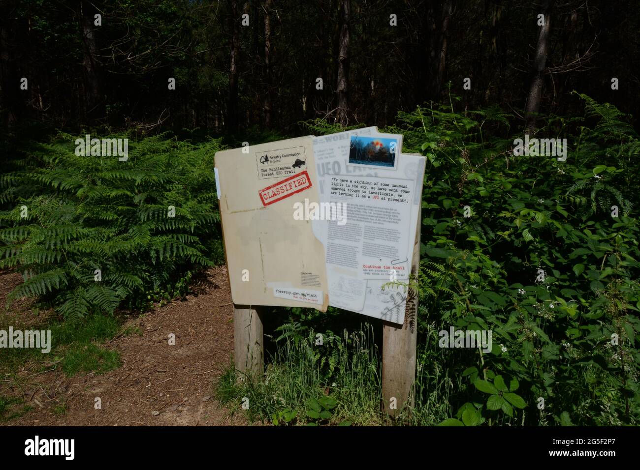 Sign in Rendlesham Forest UFO sighting at RAF Woodbridge USAF station ...