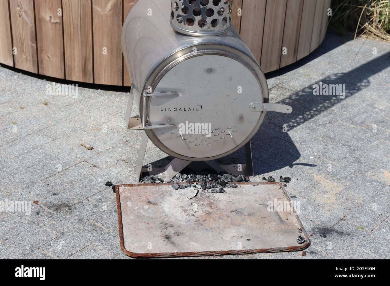 BARREL FOR BATHING with a stove, GREAT ENTERTAINMENT FOR EVERY EVENT ...