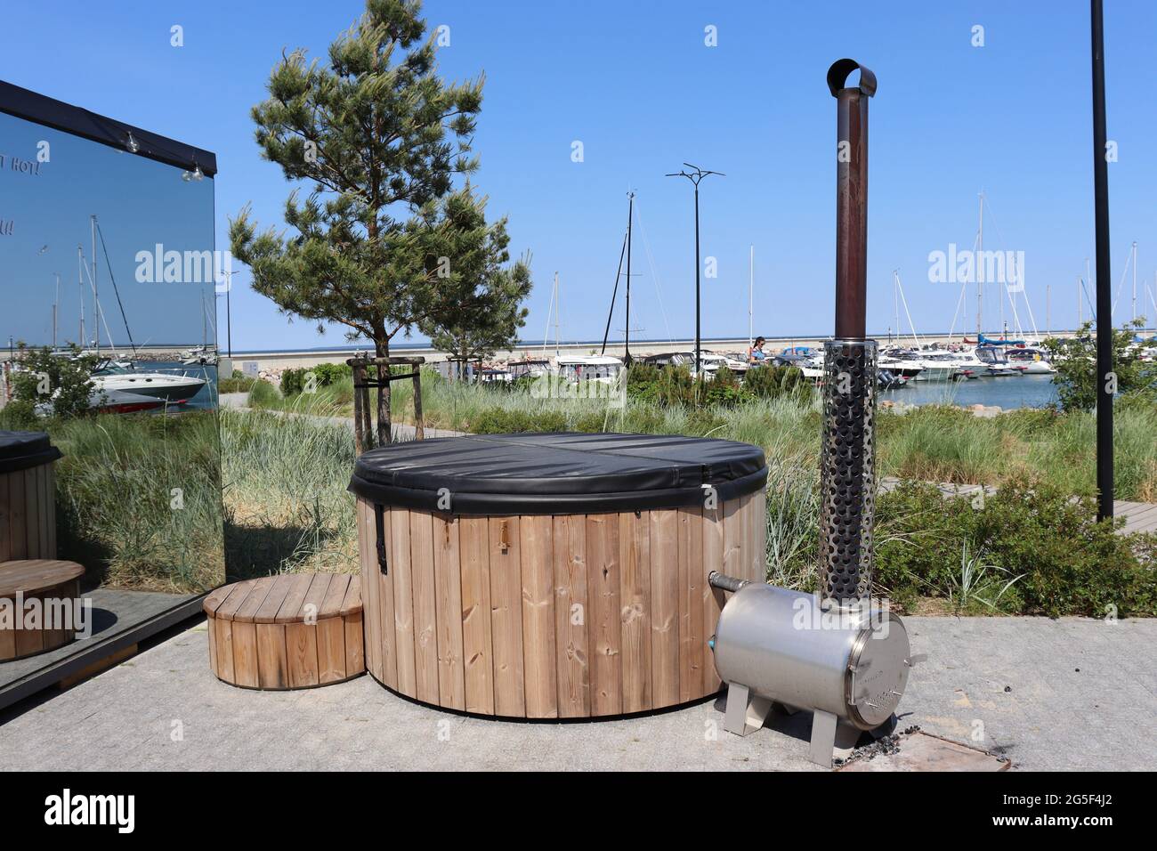 BARREL FOR BATHING with a stove, GREAT ENTERTAINMENT FOR EVERY EVENT ...