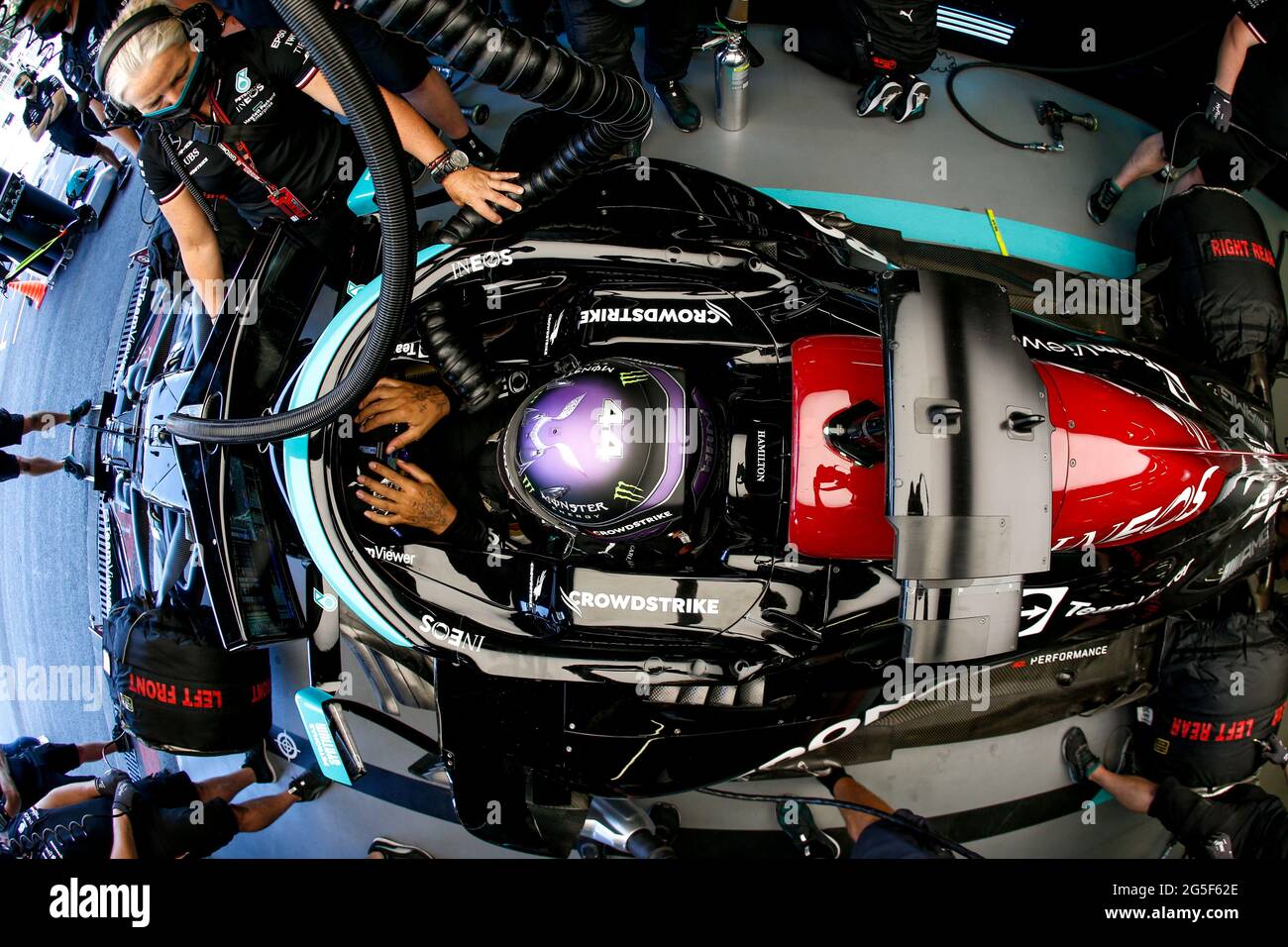 HAMILTON Lewis (gbr), Mercedes AMG F1 GP W12 E Performance, portrait ...