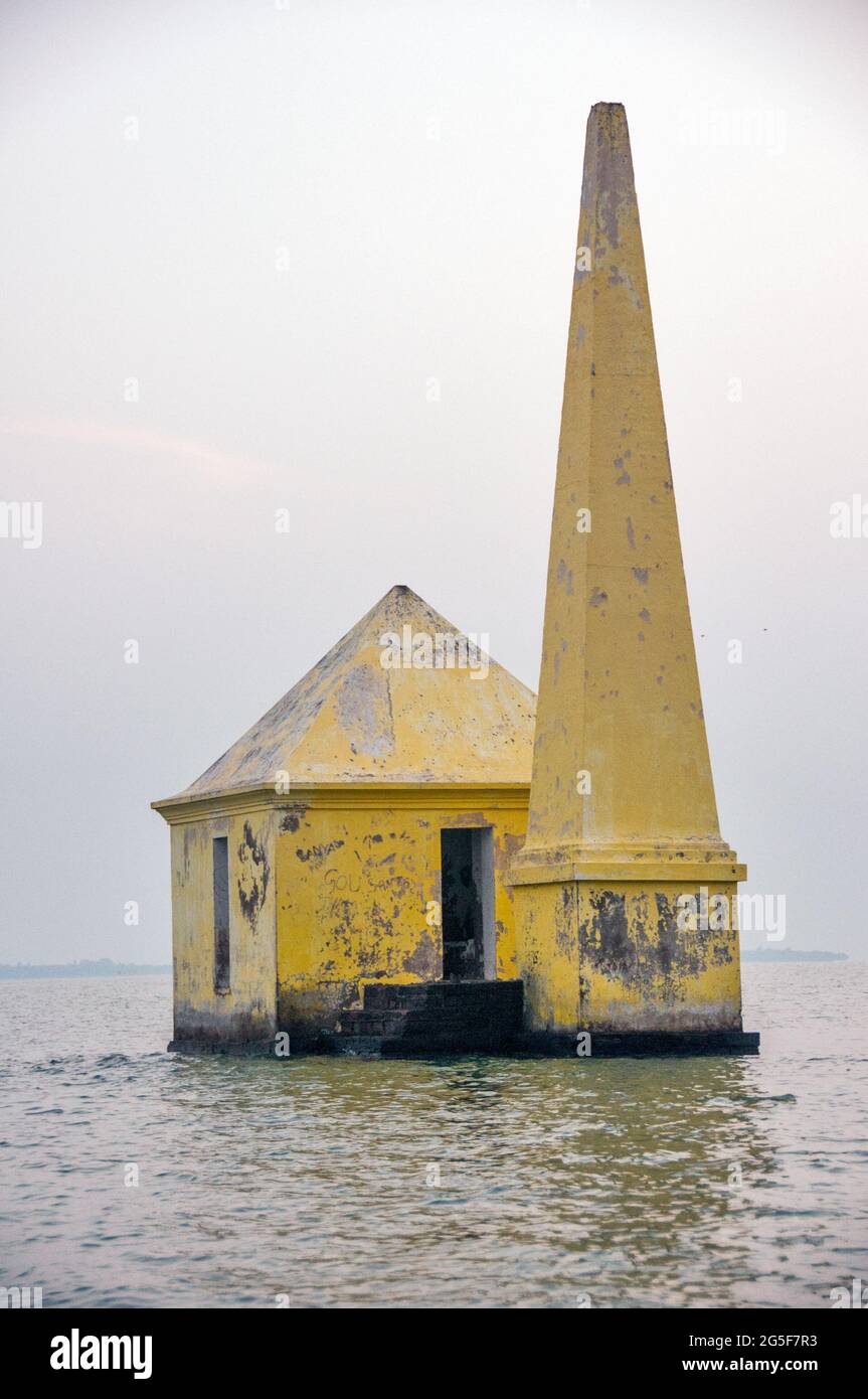 morning view of breakfast island rambha Stock Photo - Alamy