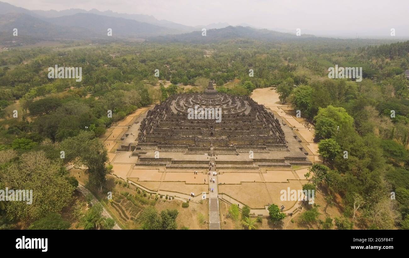 aerial view buddist temple Borobudur complex in Yogjakarta Java ...