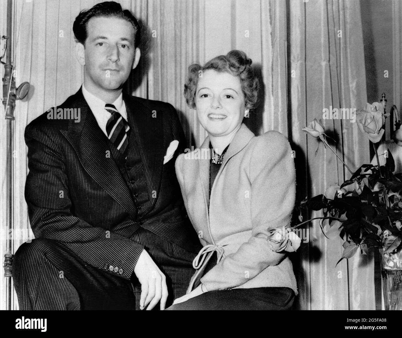 Marriage plans Black and White Stock Photos & Images - Alamy