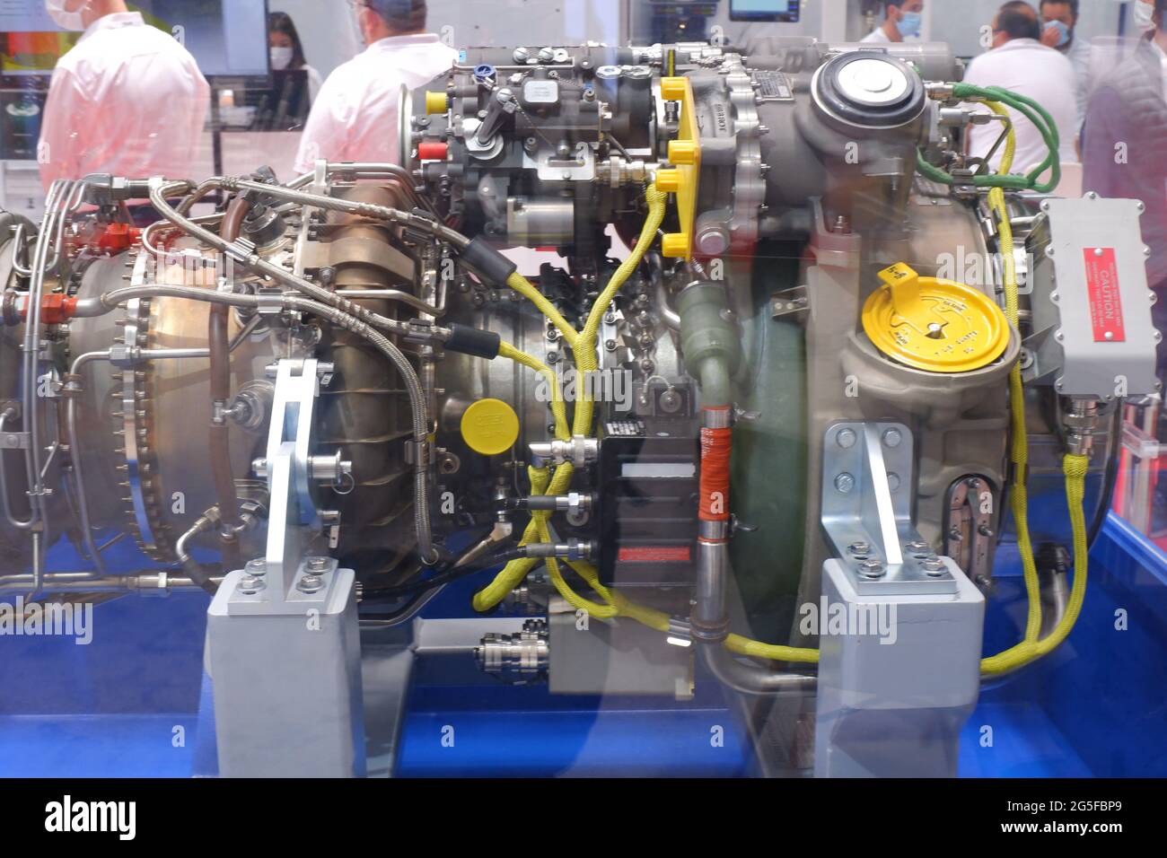 Cross section of jet engine hi-res stock photography and images - Alamy