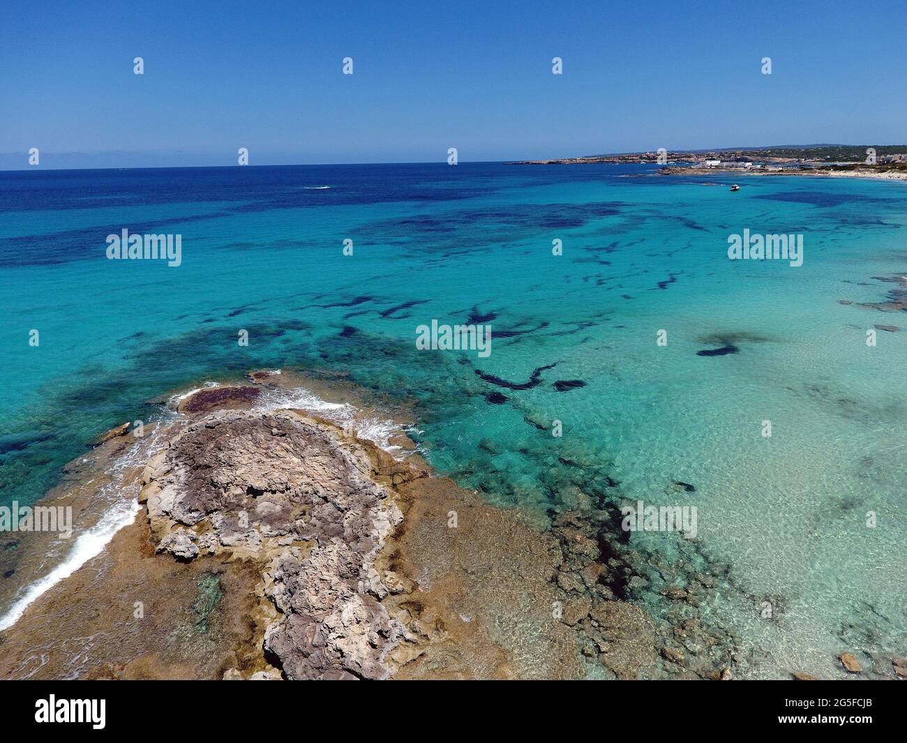 Aerial photos of the sea hi-res stock photography and images - Alamy