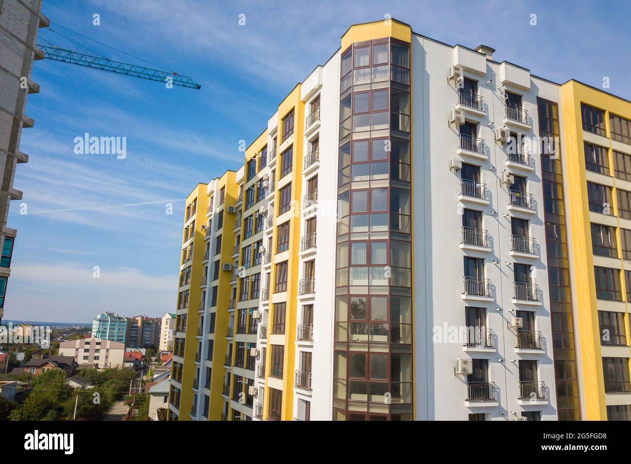 High rise apartment buildings in city residential area Stock Photo - Alamy