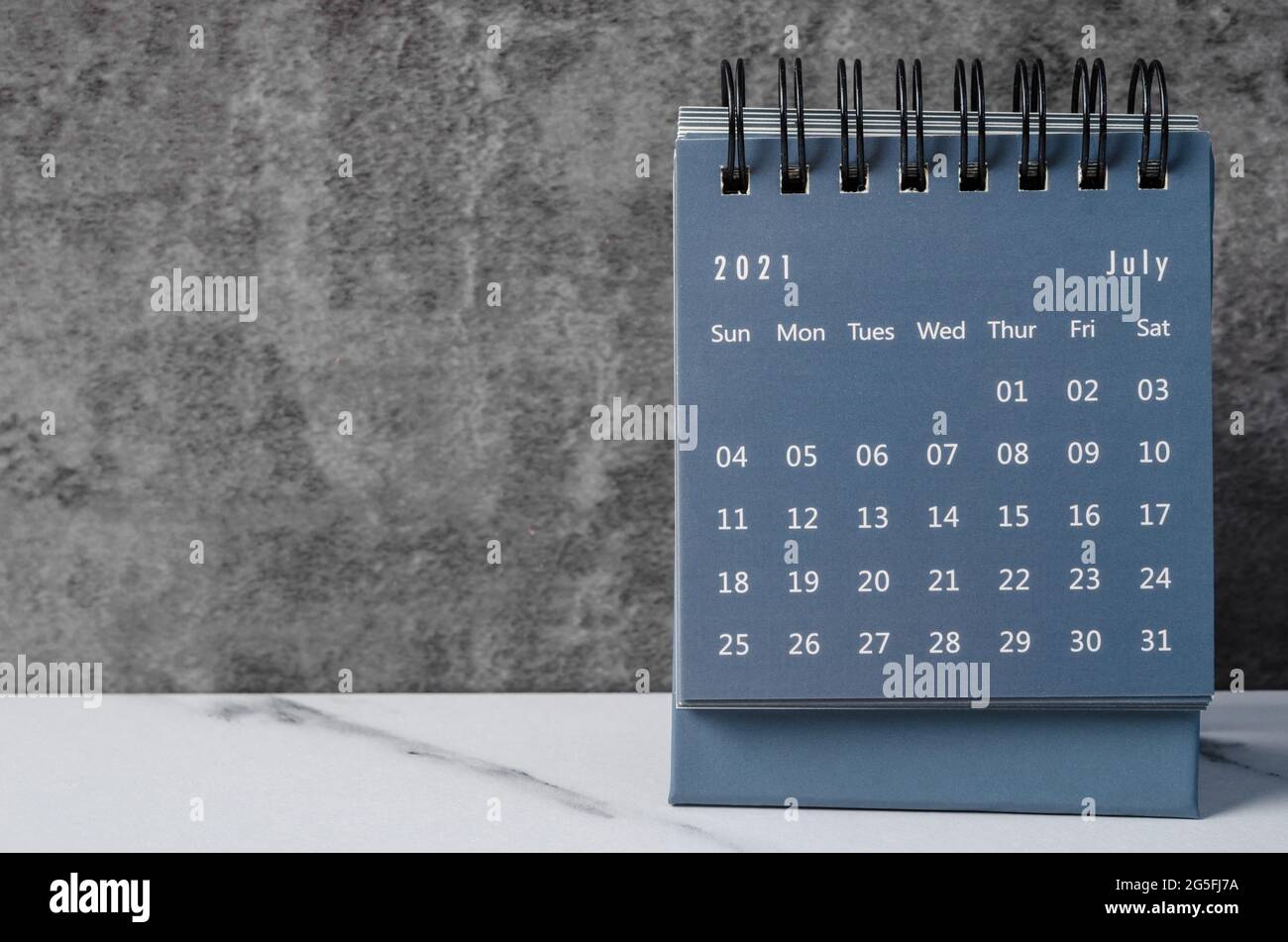 The Mini Calendar July 2021 Stock Photo - Alamy