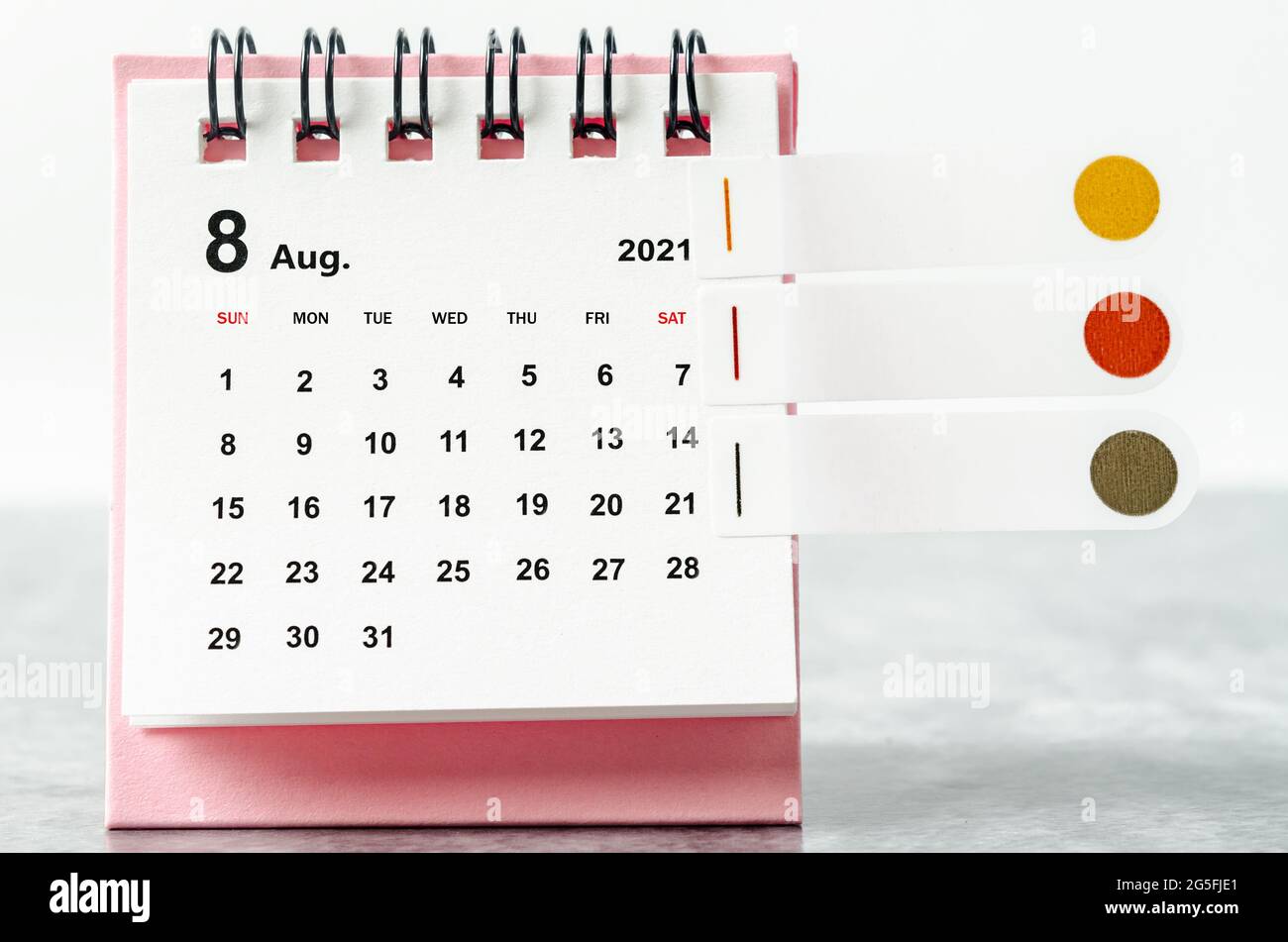 The Mini Calendar August 2021 with sticky note Stock Photo - Alamy