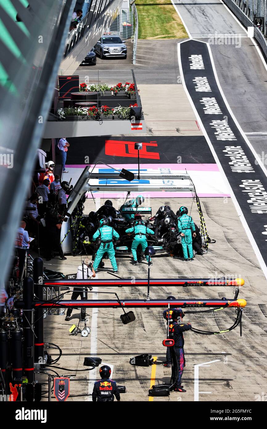 Mercedes amg f1 w12 makes a pit stop hi-res stock photography and ...