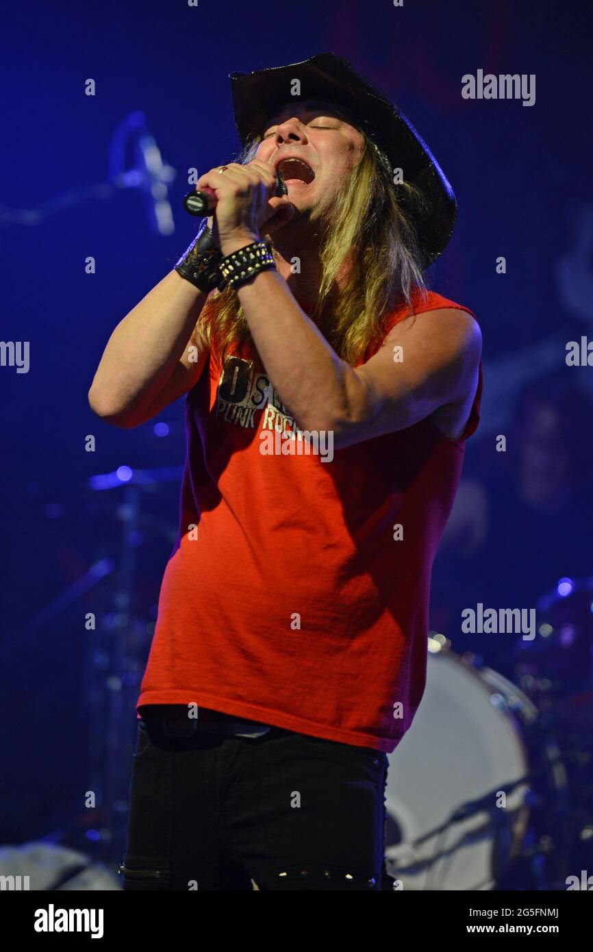 Johnny solinger hi-res stock photography and images - Alamy