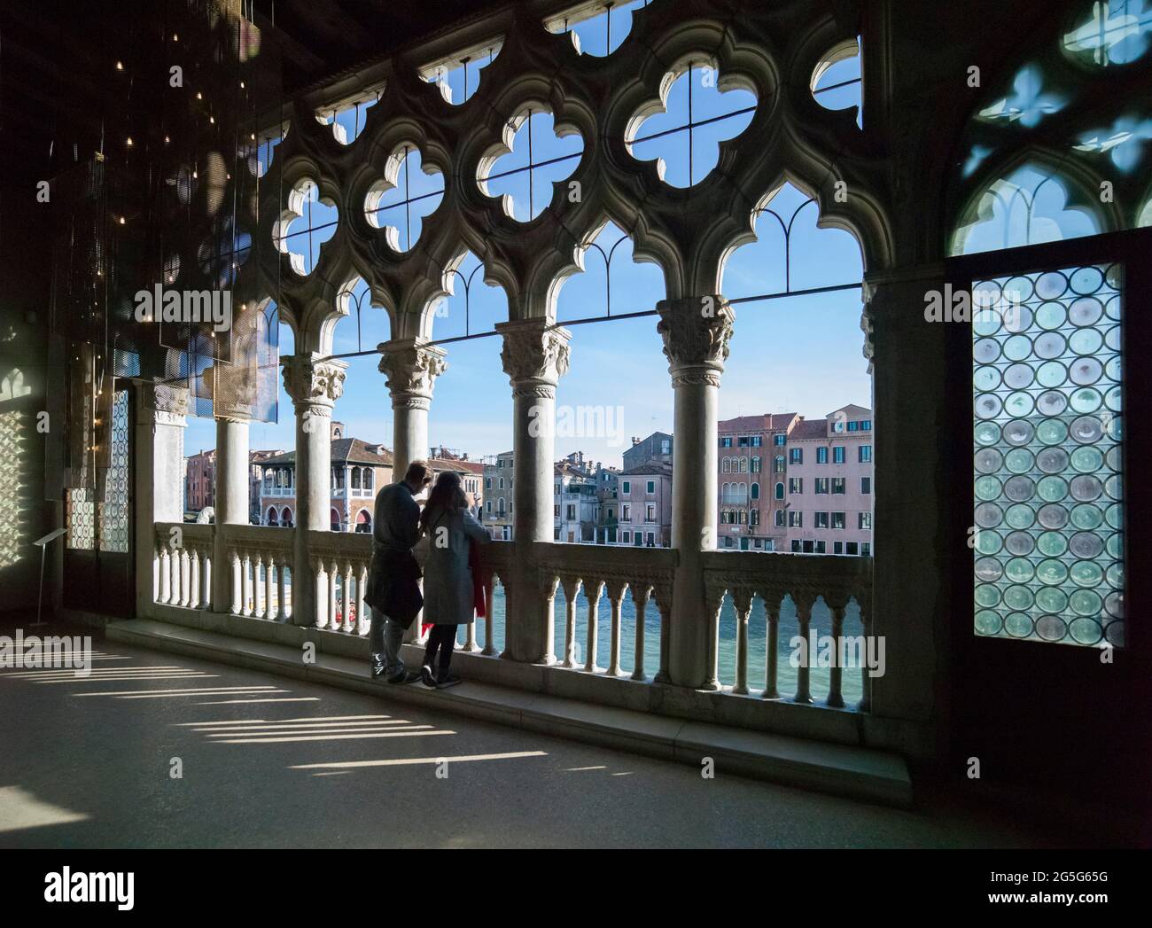 Gallery overlooking hi-res stock photography and images - Alamy