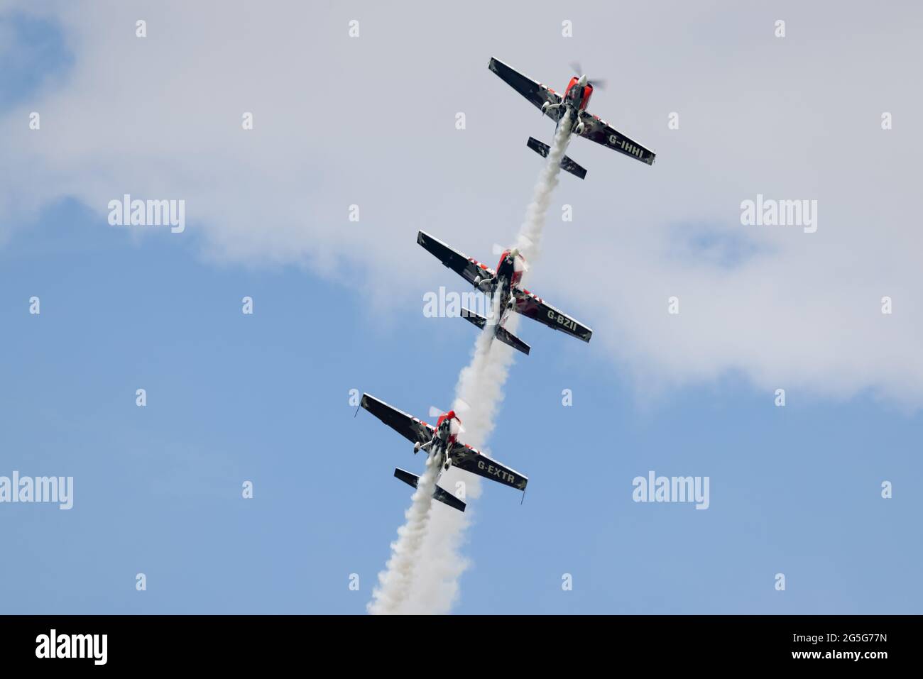Aviation global stars team hi-res stock photography and images - Alamy