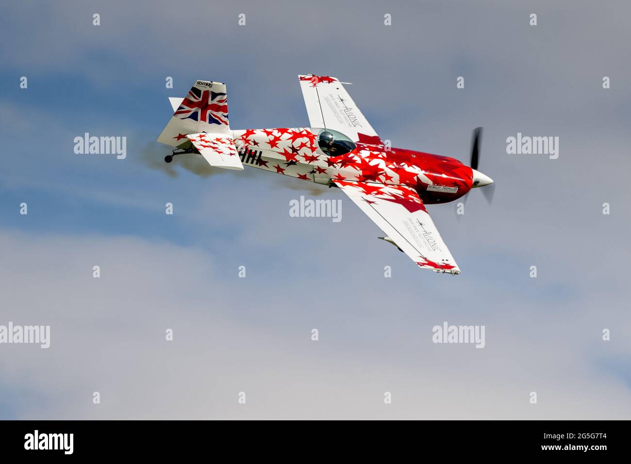 Global Stars Aerobatic team performing at Shuttleworth Flying Festival ...