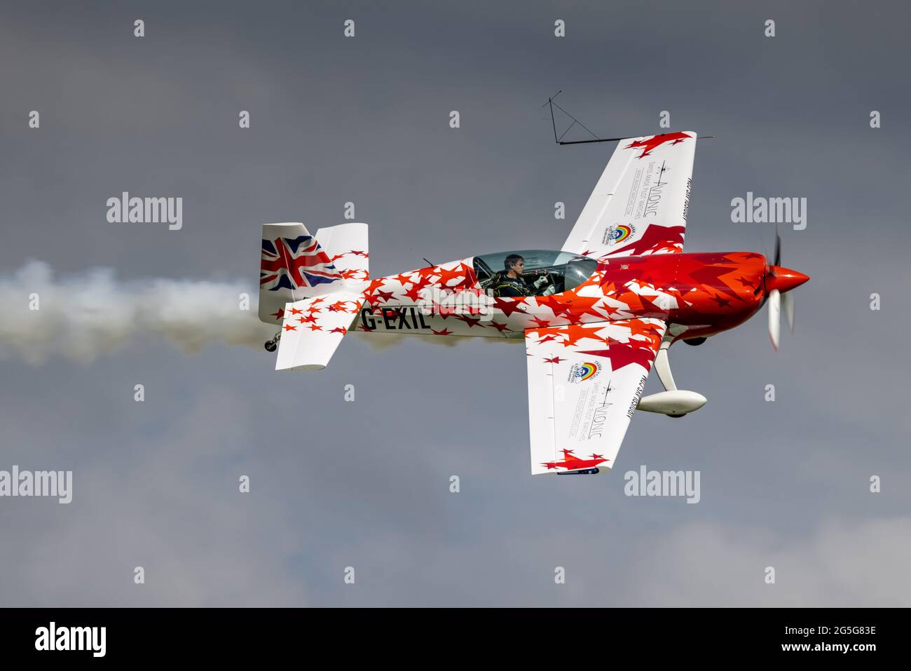 Aviation global stars team hi-res stock photography and images - Alamy