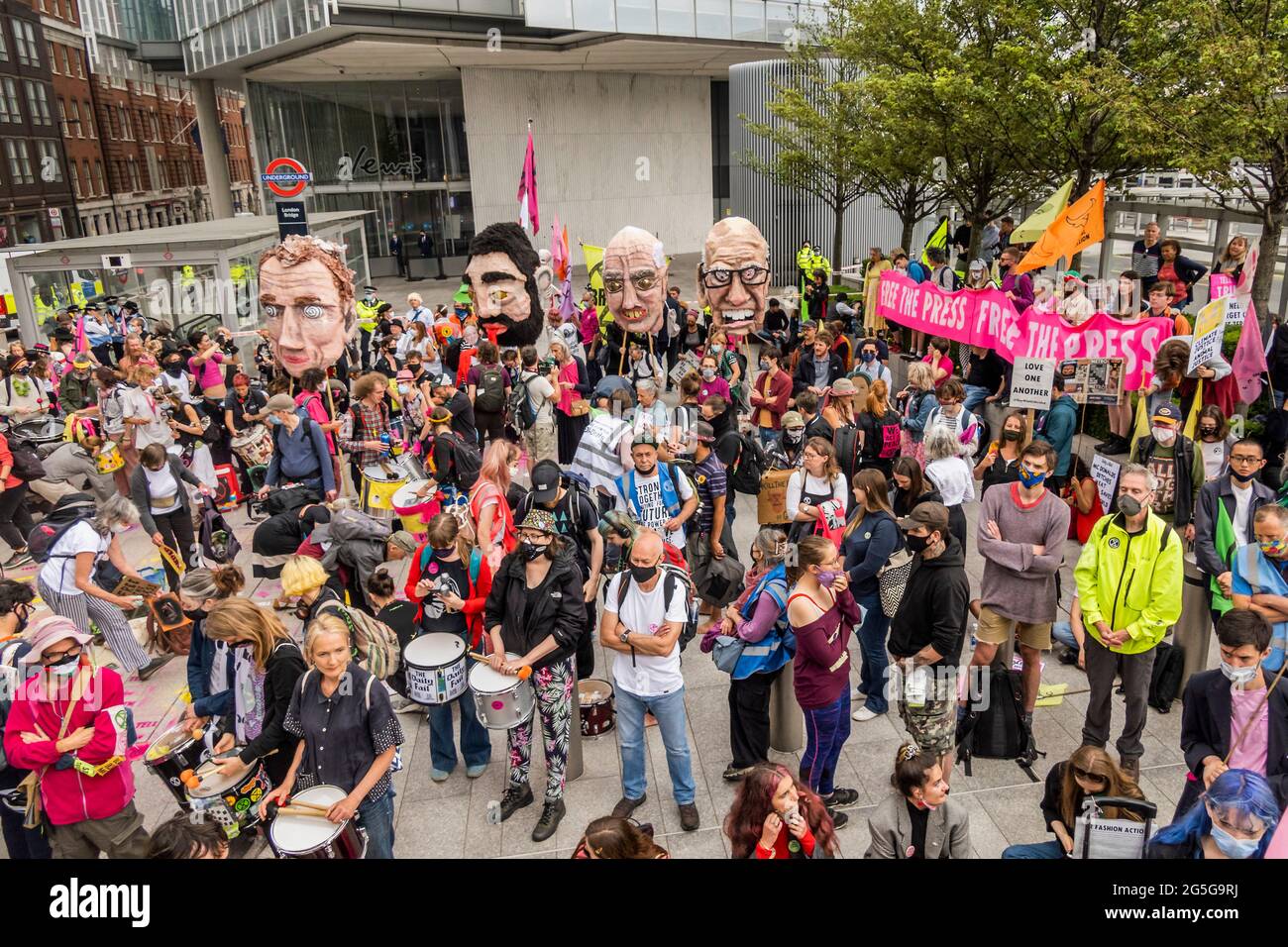 Evgeny lebedev lord hi-res stock photography and images - Alamy