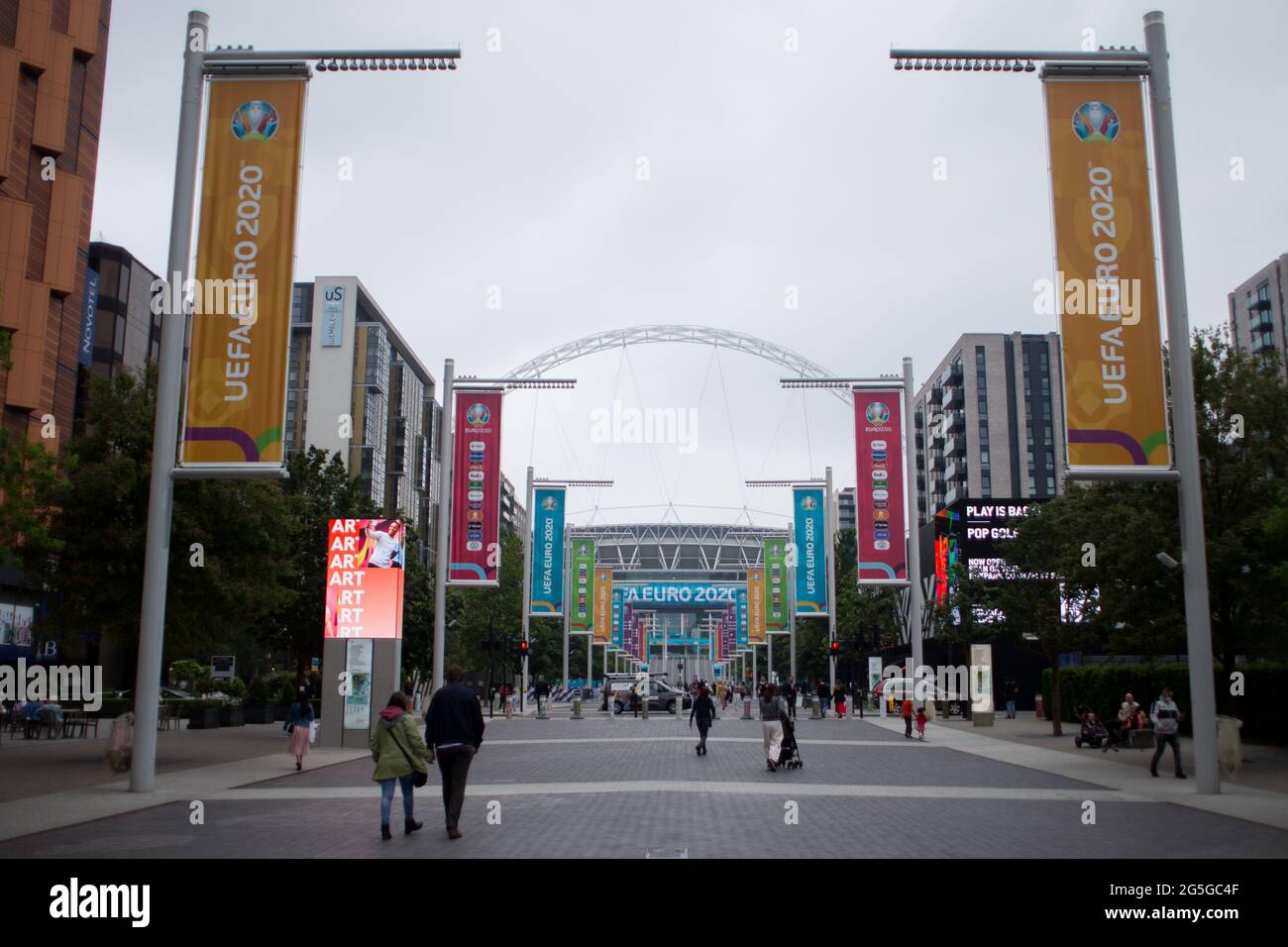 Wembley stadium euro 2021 hi-res stock photography and images - Alamy