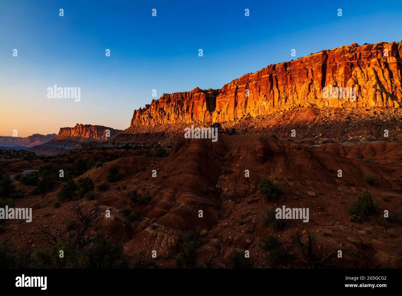 Waterpocket Fold at sunset in Capitol Reef National Park, Utah Stock ...