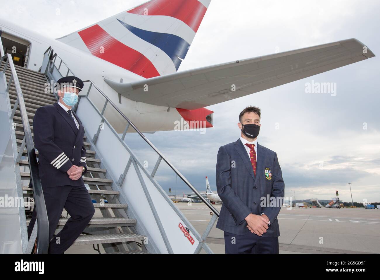 New Lions Captain Conor Murray (right) with British Airways Captain ...