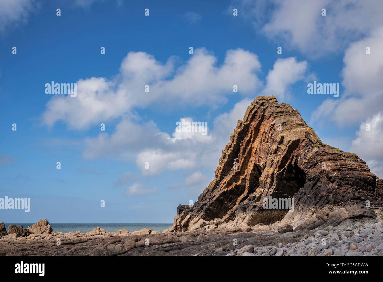 Devonian shales hi-res stock photography and images - Alamy