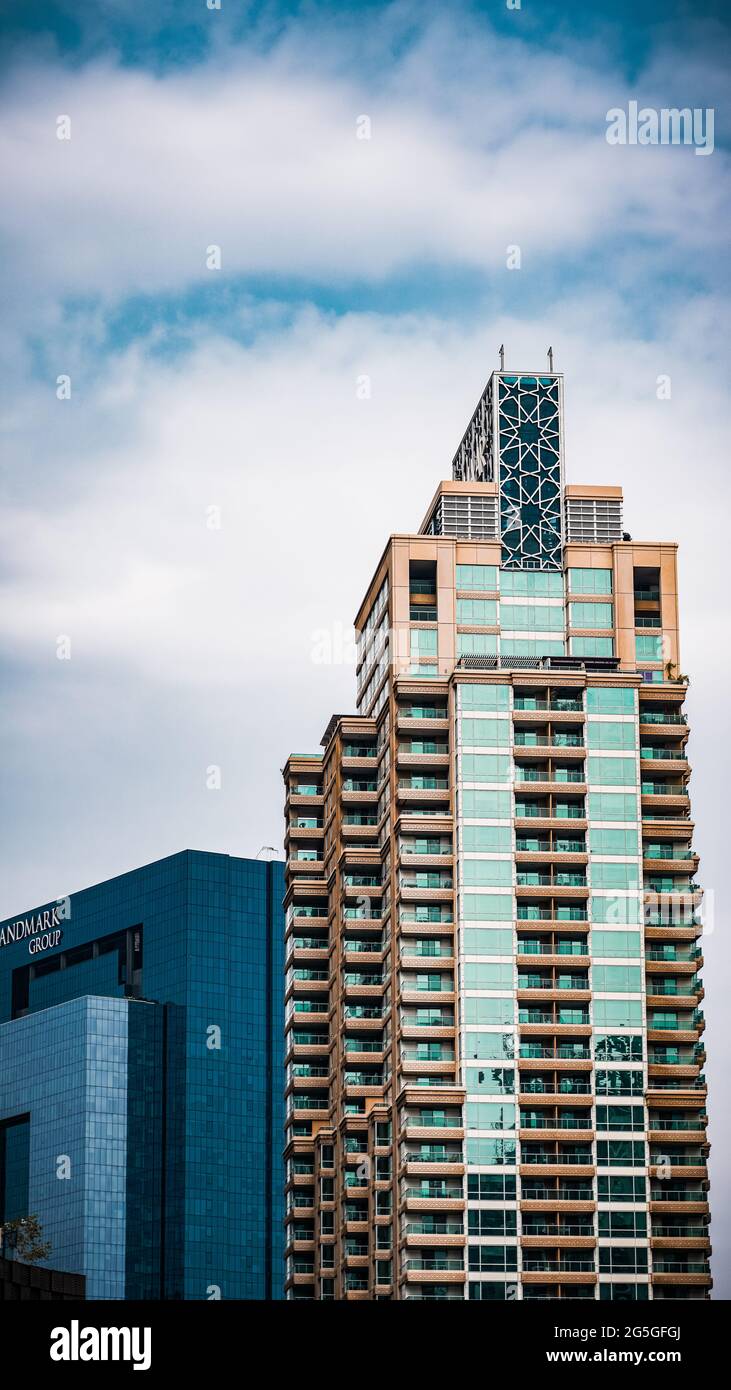 Marina structure hi-res stock photography and images - Alamy