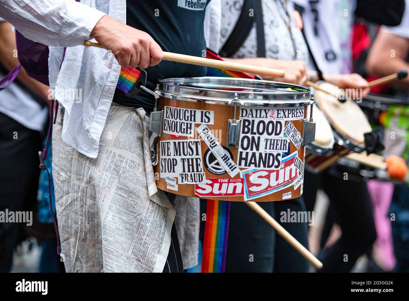 Media drum images hi-res stock photography and images - Alamy