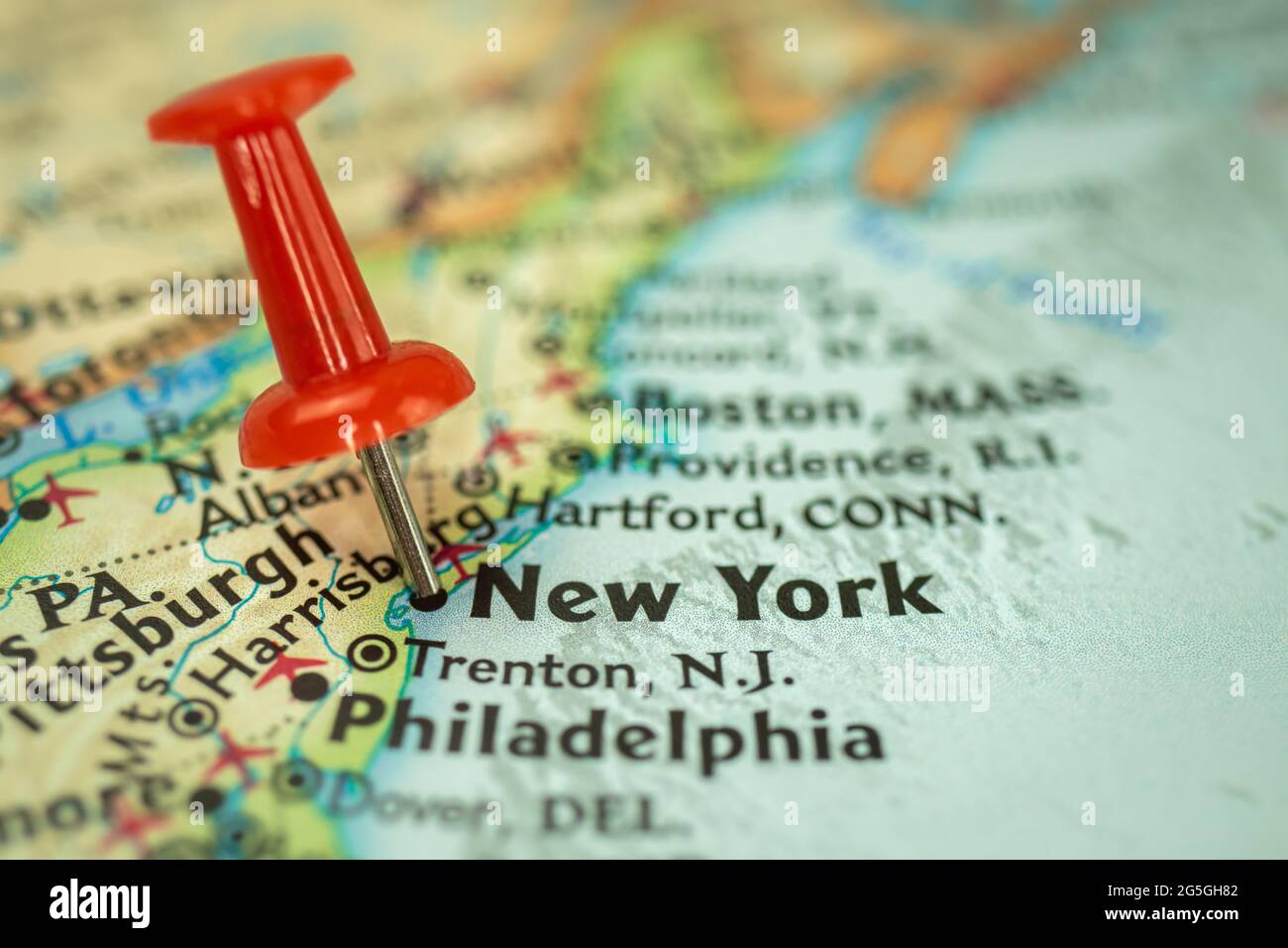 Location New York city in NY state, map with red push pin pointing ...