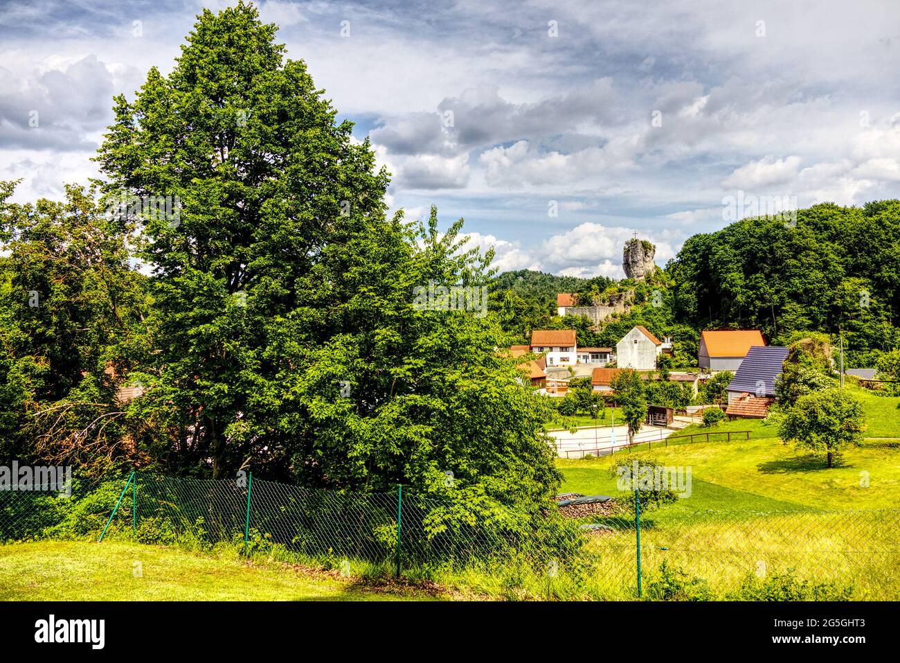 Barnfels hi-res stock photography and images - Alamy