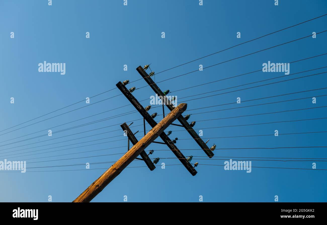 Old railroad telephone pole hi-res stock photography and images - Alamy