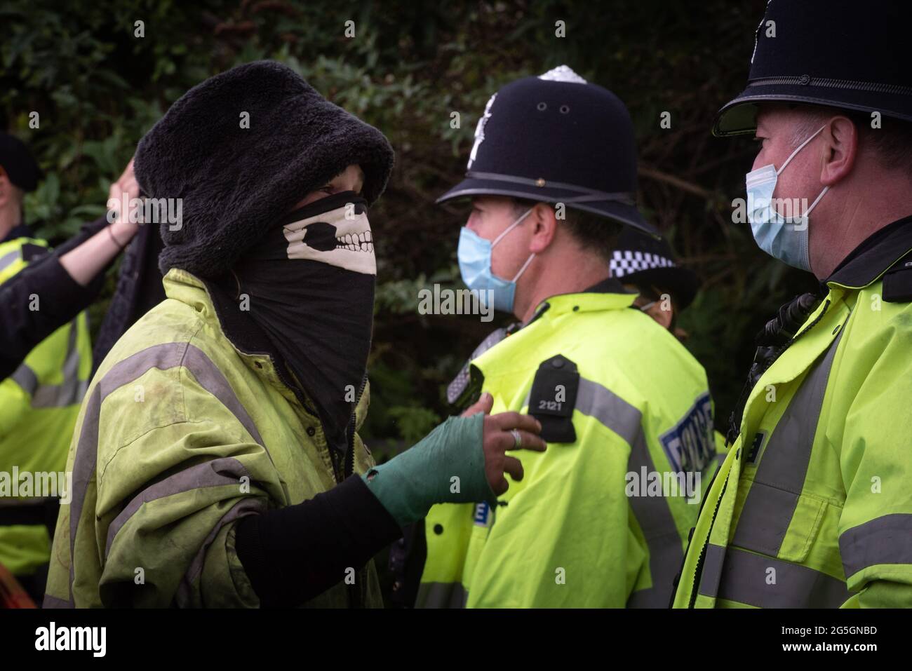 Bailiffs hi-res stock photography and images - Alamy