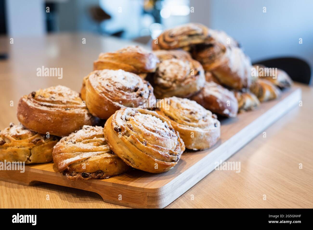 Traditional cafeteria hi-res stock photography and images - Alamy