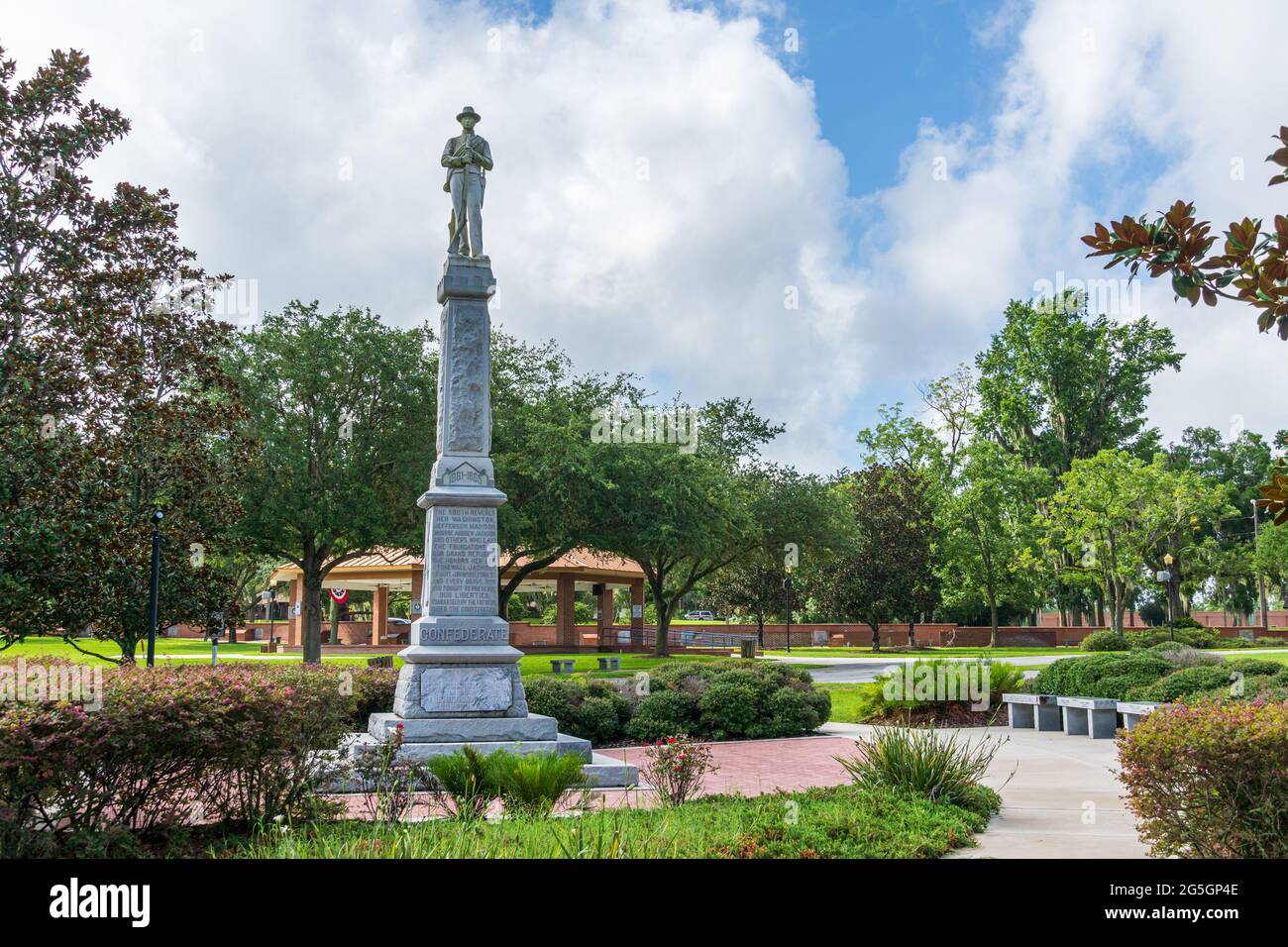 Confederate monument obelisk hi-res stock photography and images - Alamy
