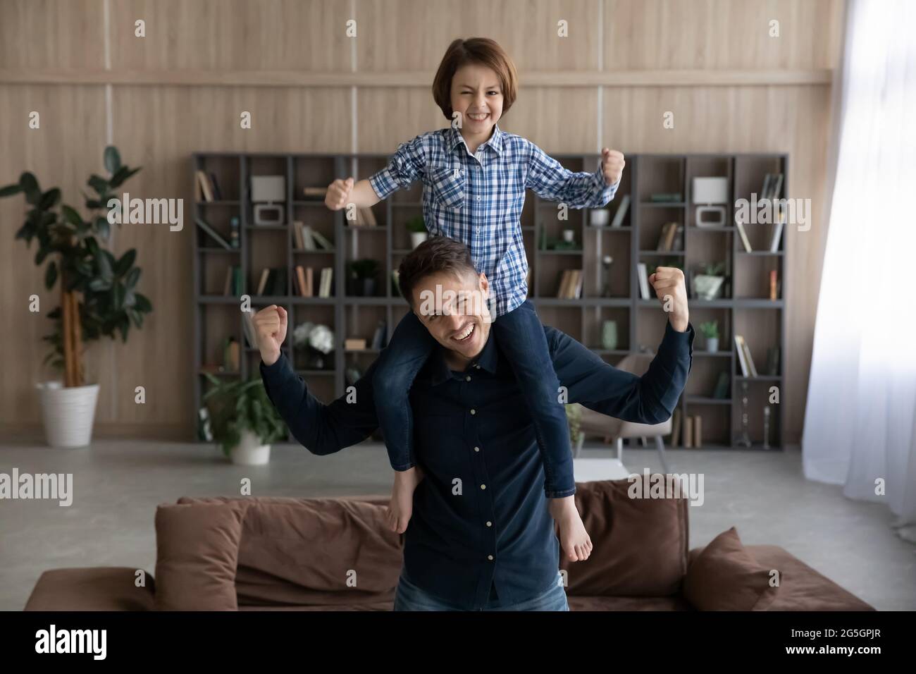 Teen dad hi-res stock photography and images - Alamy