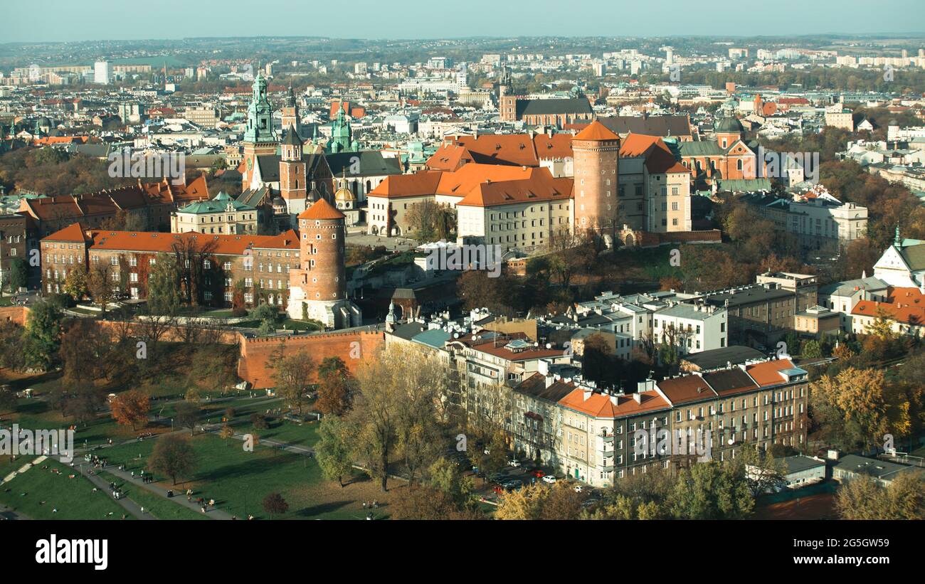 Wawel castle in kracow hi-res stock photography and images - Alamy