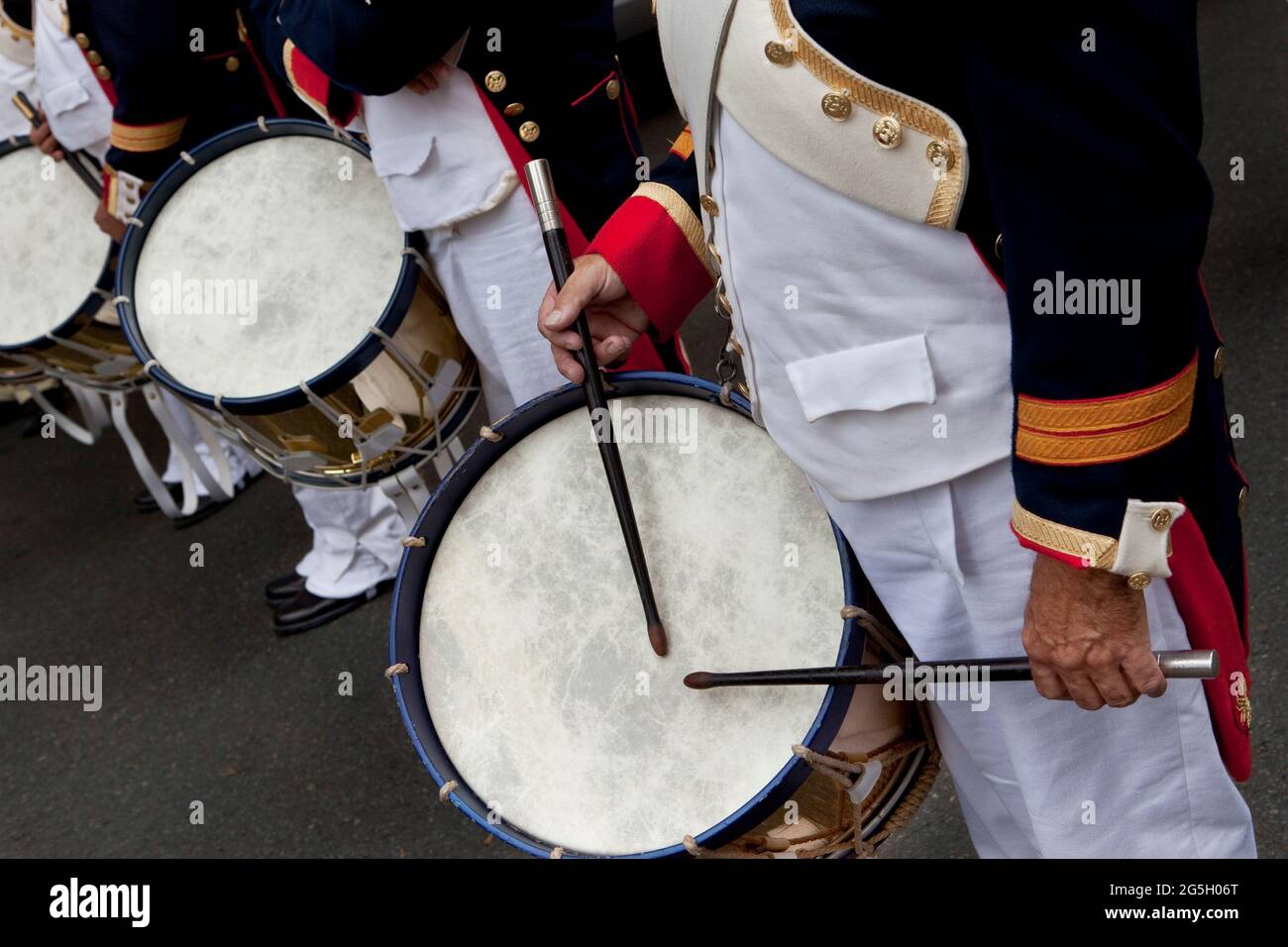 Marching band and parade hi-res stock photography and images - Alamy