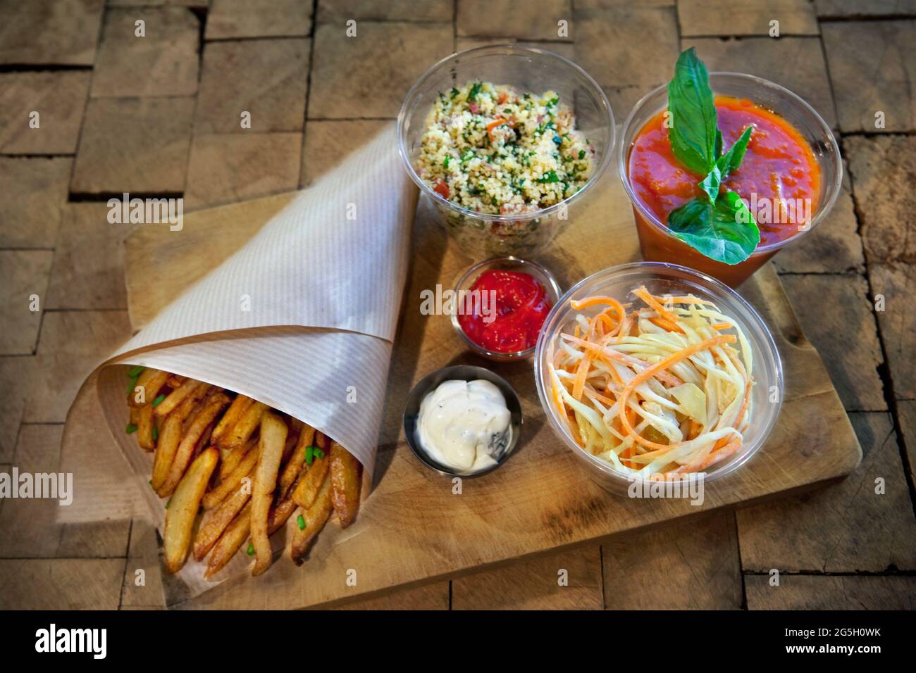 Vegetarian platter in a fast food restaurant Stock Photo - Alamy