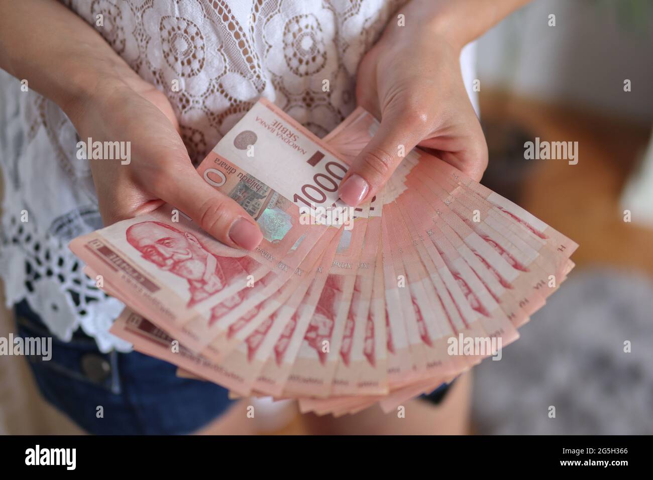 1000 dinar hi-res stock photography and images - Alamy
