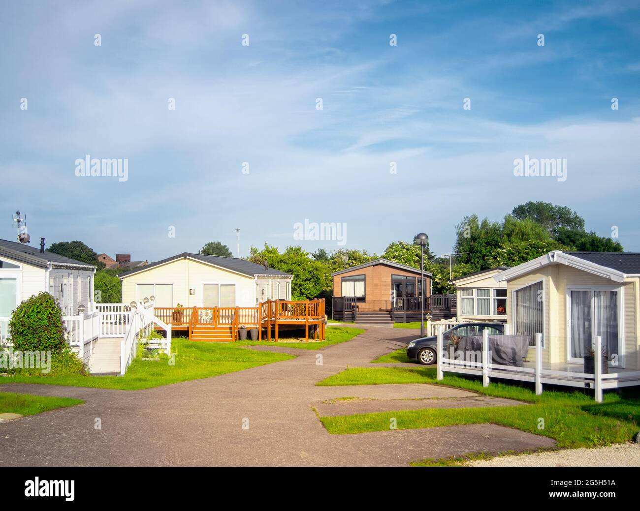 Modern static caravan hi-res stock photography and images - Alamy
