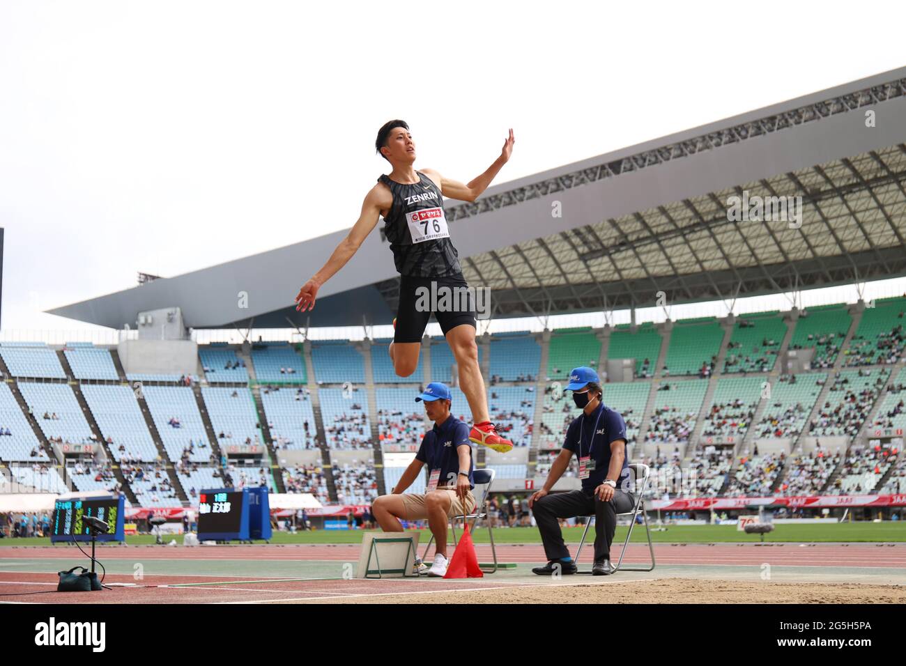 Yanmar Stadium Nagai, Osaka, Japan. 27th June, 2021. Shotaro Shiroyama ...