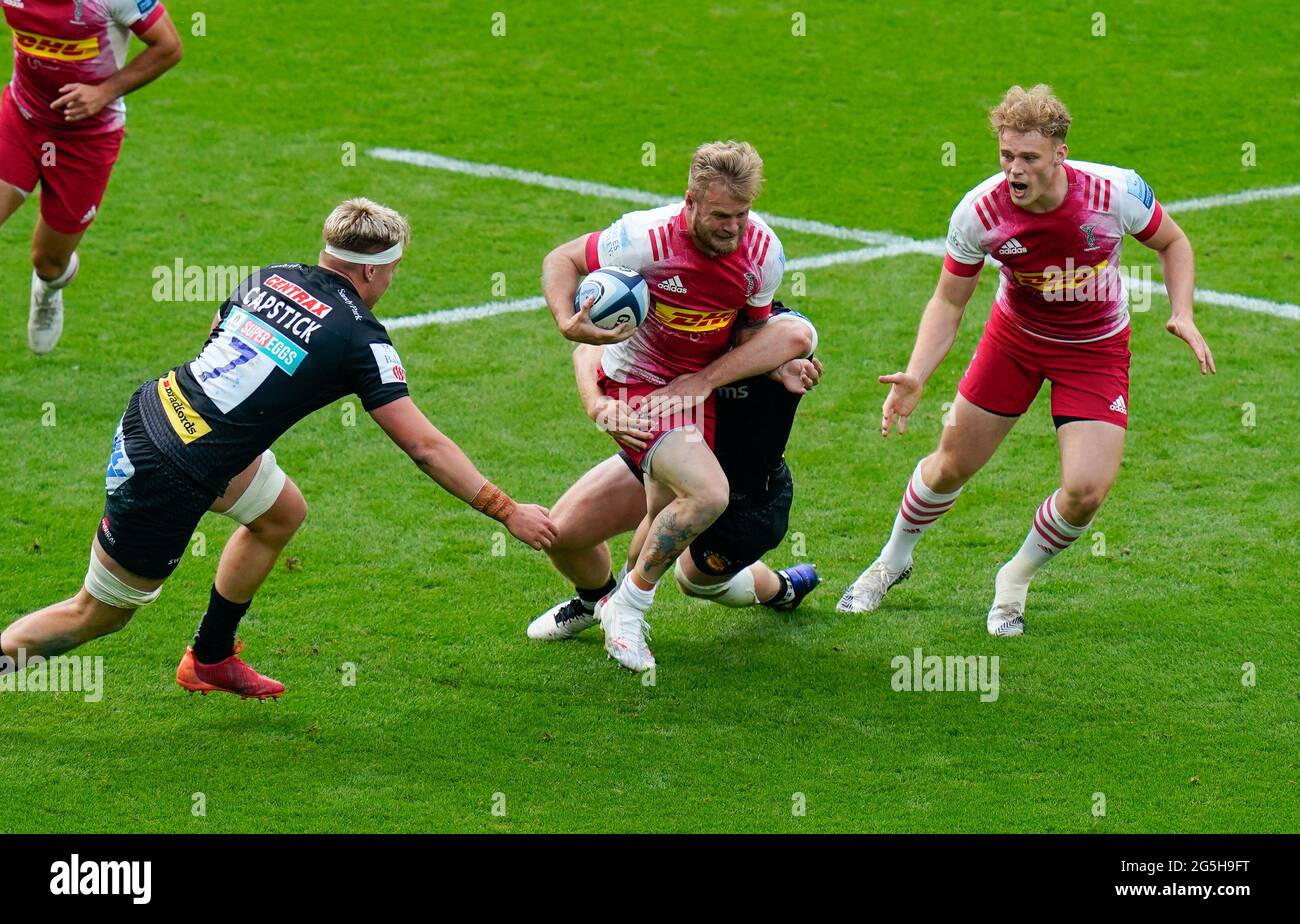 The harlequins full back hi-res stock photography and images - Alamy