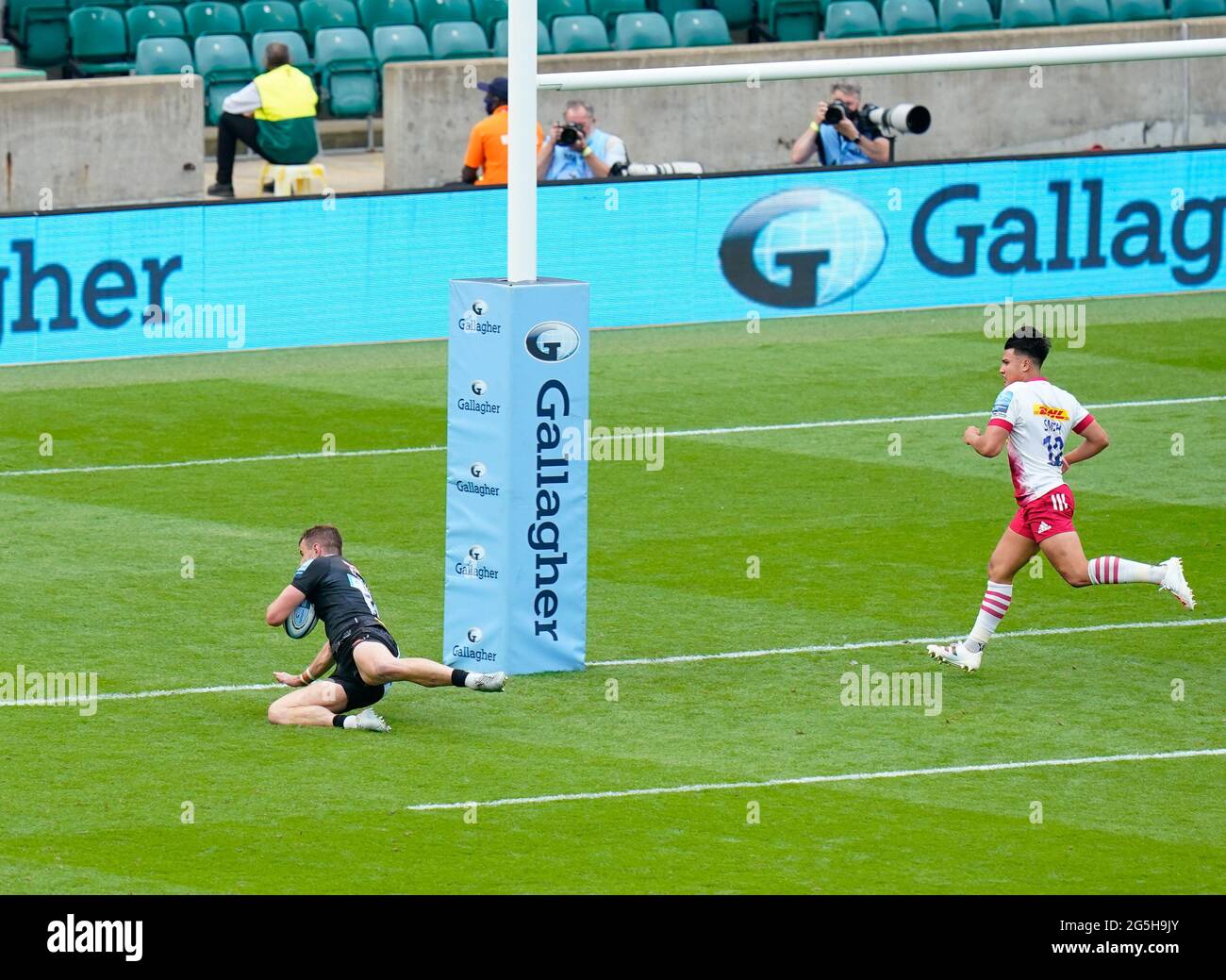 Ollie devoto hi-res stock photography and images - Alamy