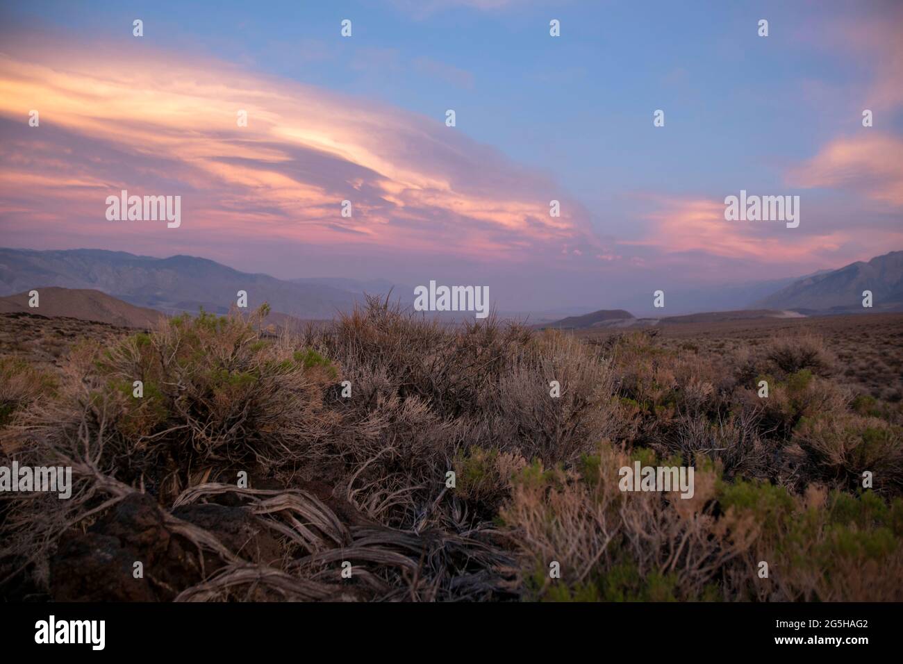 Sunsets in the Owens Valley of Inyo County, CA, USA can be quite ...