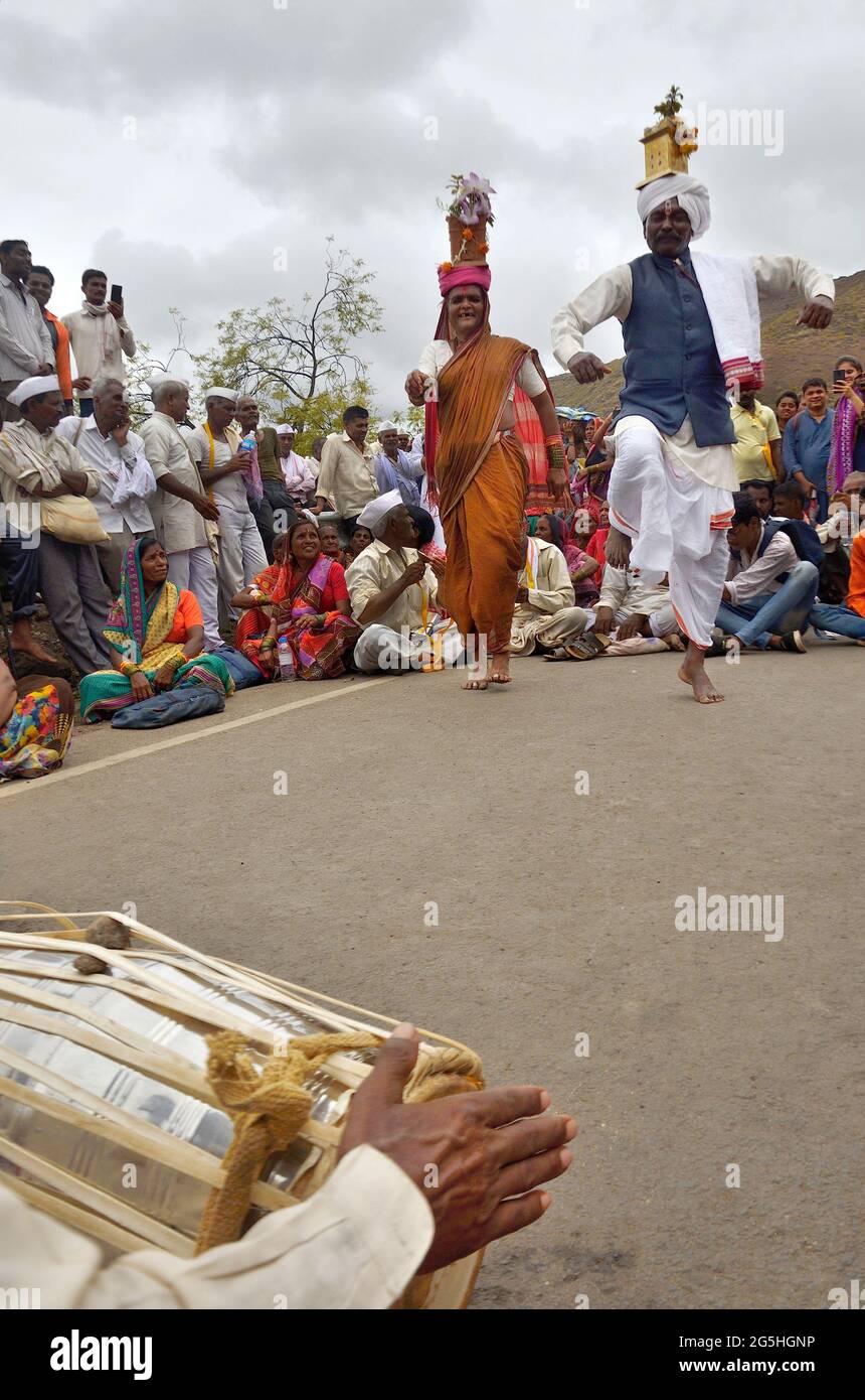 Dive Ghat, Pune, Maharashtra, India 26 June 2019 During Pandharpur wari ...
