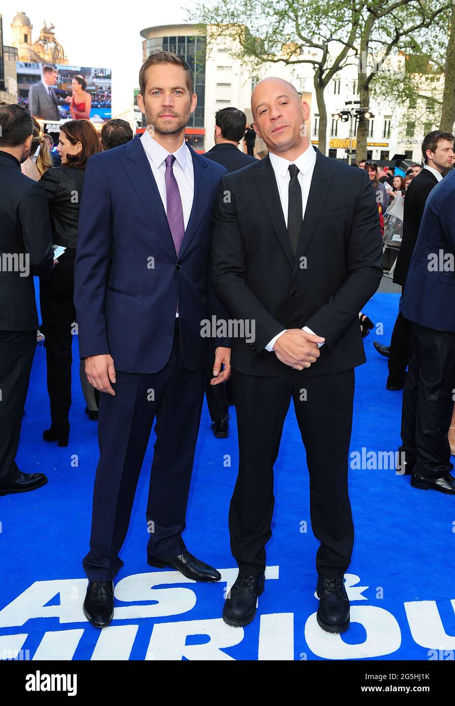 Paul Walker And Vin Diesel Friends