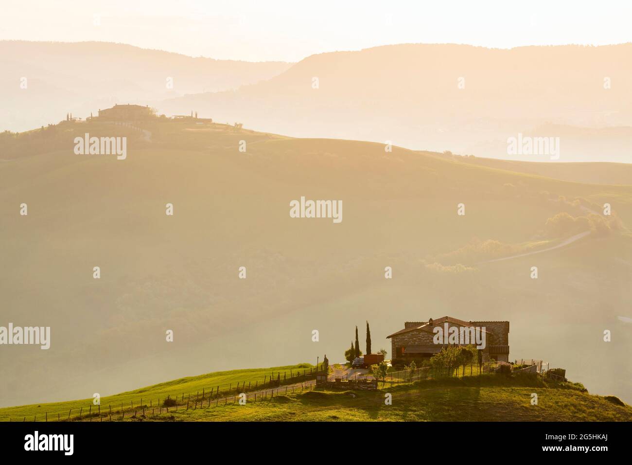 Silhouette house mist hi-res stock photography and images - Alamy